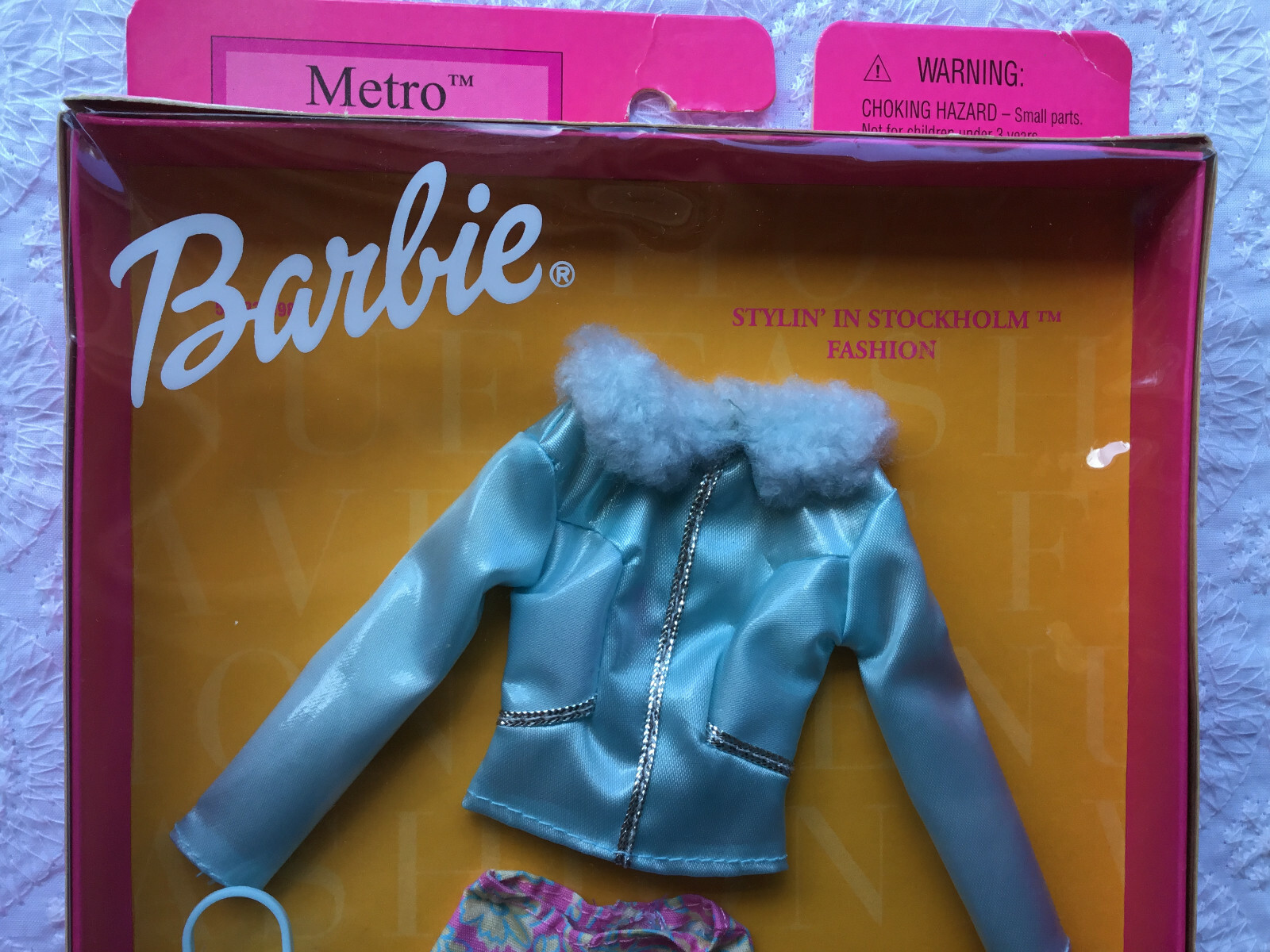 Barbie Fashion Avenue Metro Soho Scene Accessories 2001 Mattel for sale ...