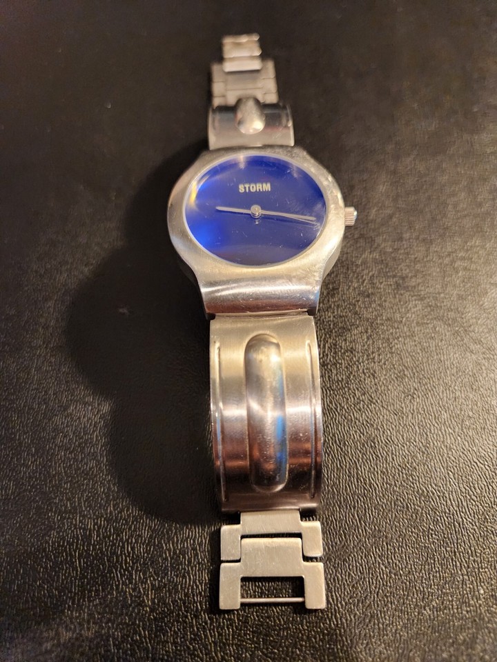 Vintage STORM Nuclear Lazer Stainless Steel Blue Dial Watch Dead ...