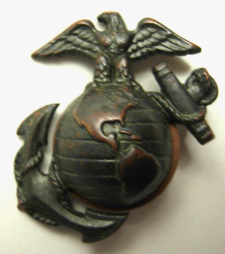 WW2 USMC Enlisted 37 Pattern EGA Hat Badge - Screwback w/ Washer Marine ...