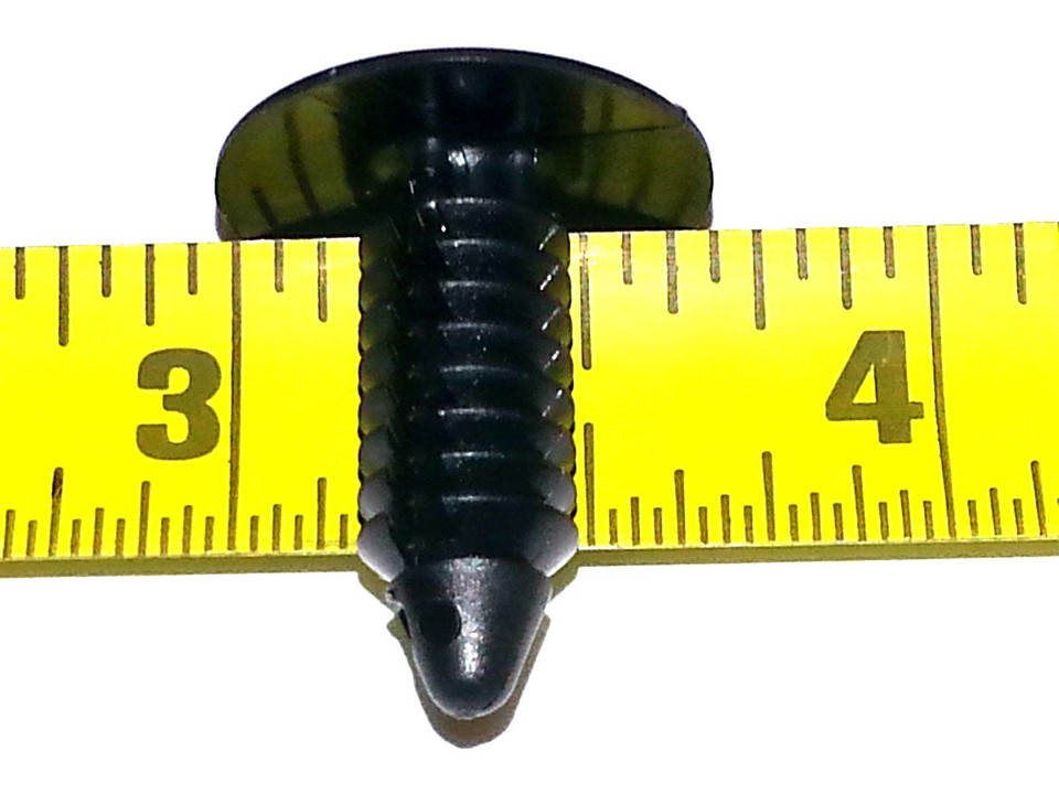 GM Christmas Tree Bumper Wheel Well Shield Push In Style Retainer Clips ...