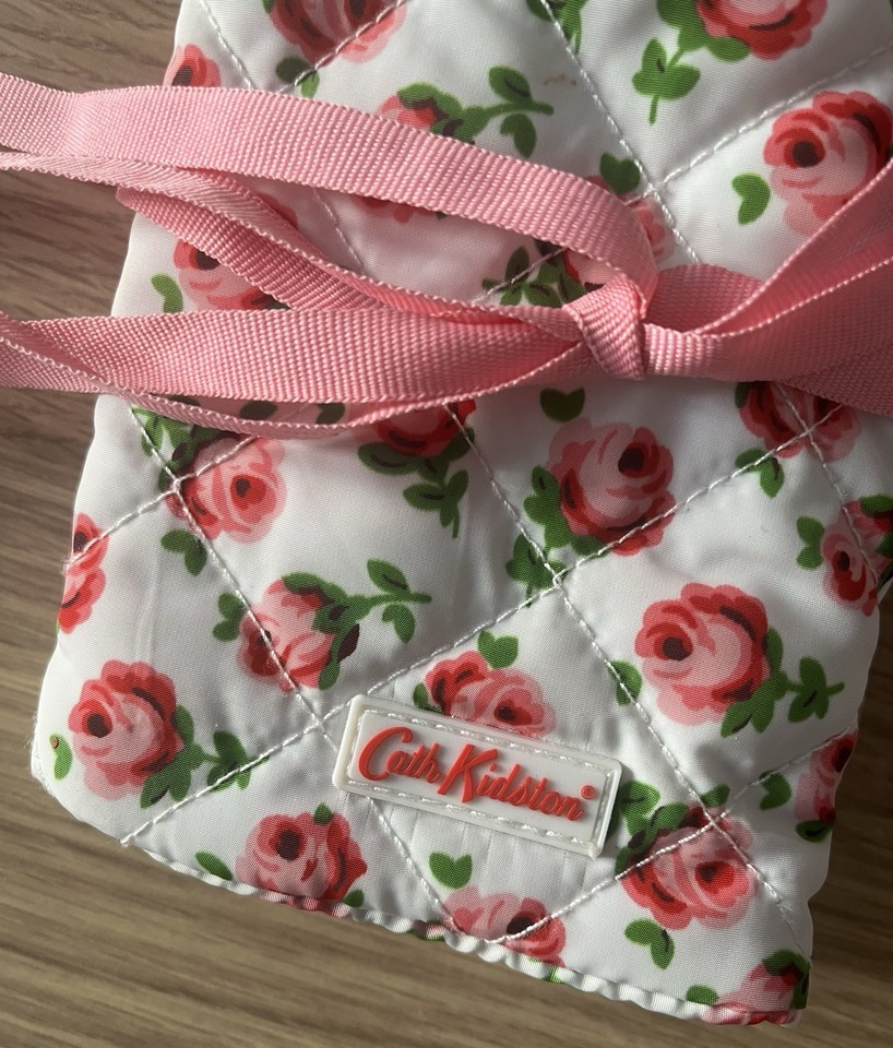 Cath Kidston Jewellery Roll In White & Pink Rose Print, Excellent ...