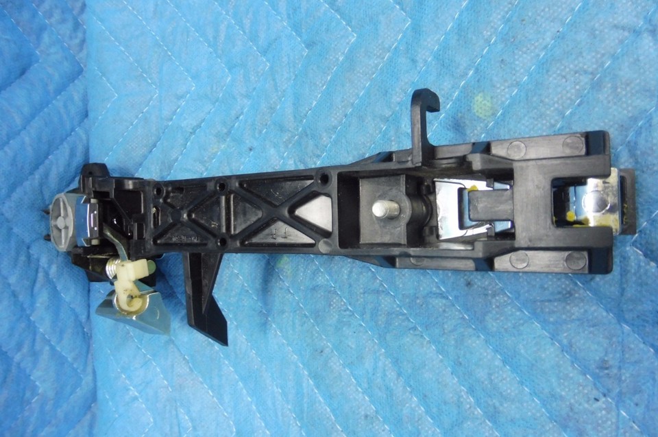 Lexus LS430 Front Passenger Door Handle W/Frame Dark Green:6S6 01 02 03 ...