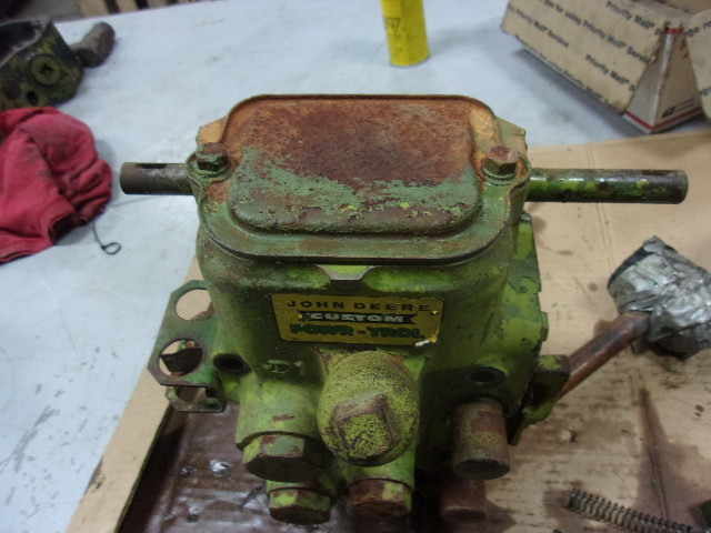 JOHN DEERE 60 POWR-TROL VALVE WITH DUMMY PLUGS A3604R | eBay