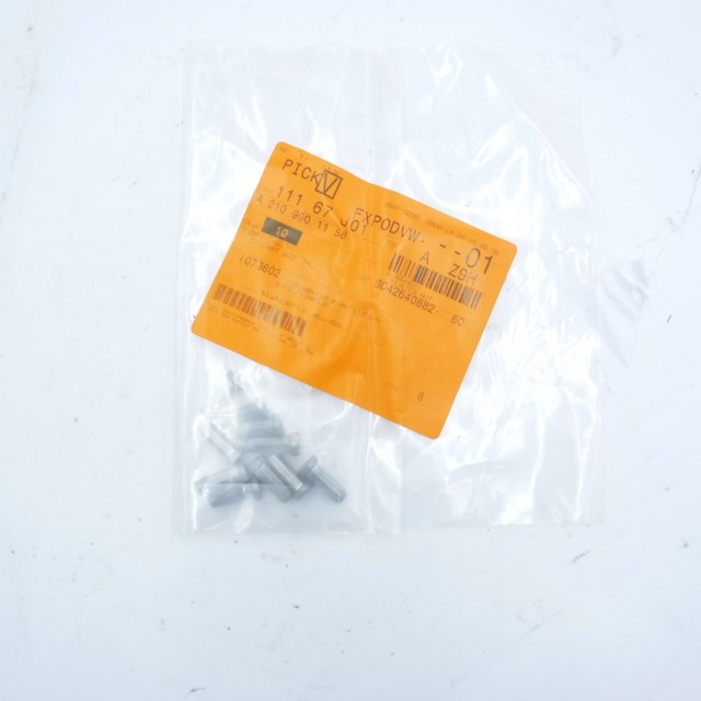 MERCEDES OEM 2014-2018 Cla250 Trunk License Bracket Bolts A2109901158 ...