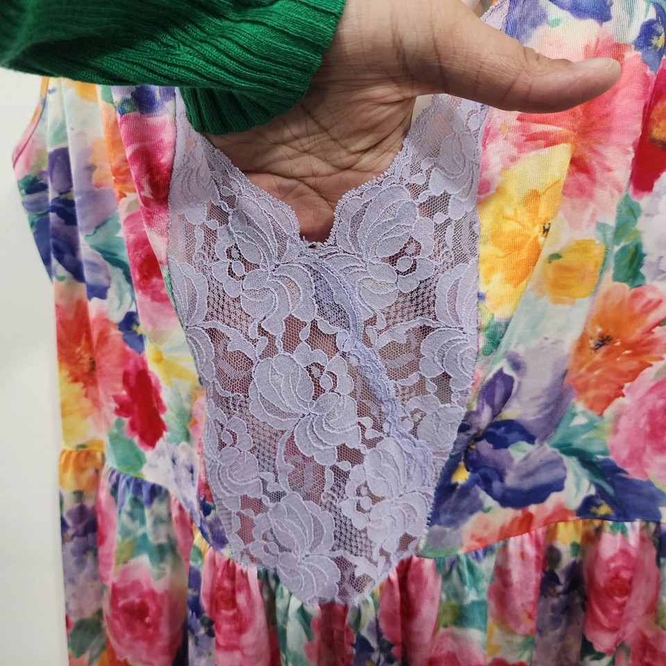 Vintage Adonna Plus Size Womans Nightgown Lounge Floral Lace Sleeveless ...