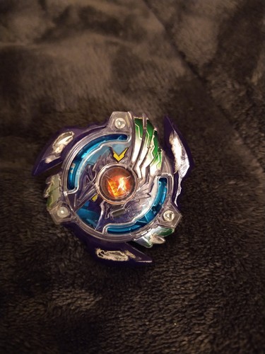 Victory Valkyrie Triple Unite Beyblade Burst Dual Layer Takara Tomy B ...