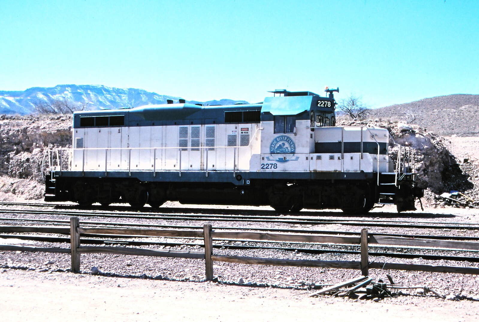 VERDE CANYON RAILROAD (VCRR) GP7u 2278 Original Kodak slide--Ex. Santa ...