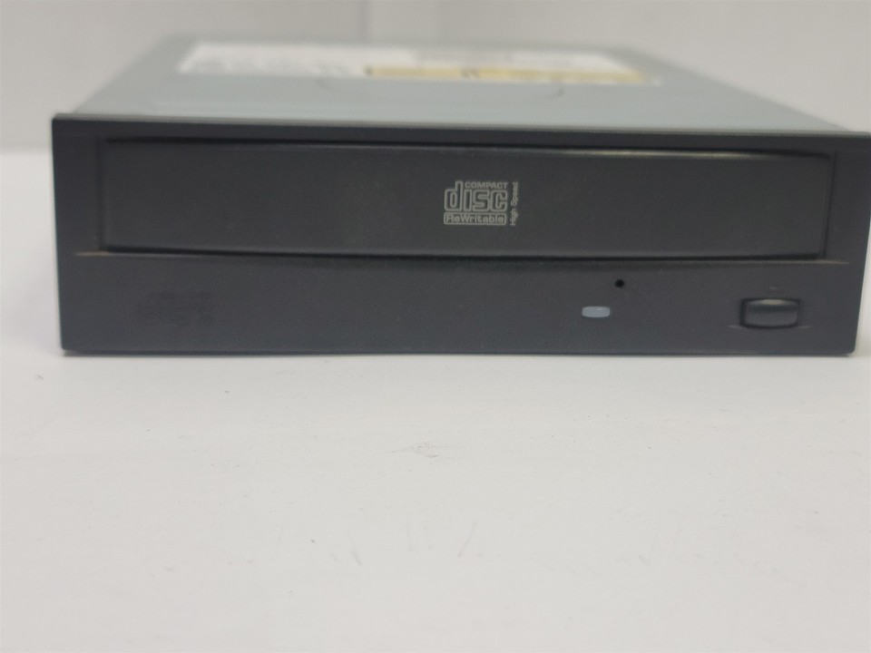 LG / Hitachi GCE-8400B CD-R/RW 5.25" Drive, PATA/IDE/40-Pin, tested w ...