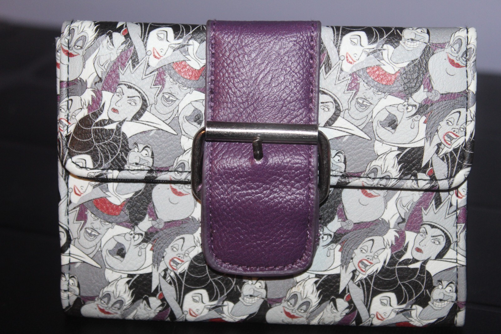 Loungefly Wallet Disney Villains All-Over Print - Gem