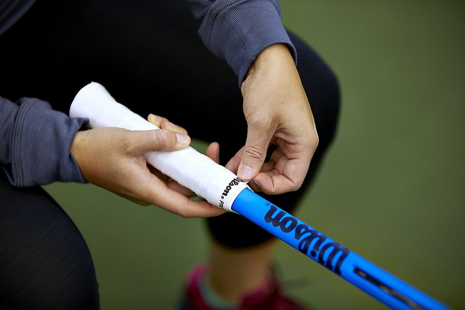 Wilson - WRZ4017WH - Comfort Tennis Pro Racket Overgrip 30 Pack - WHITE ...