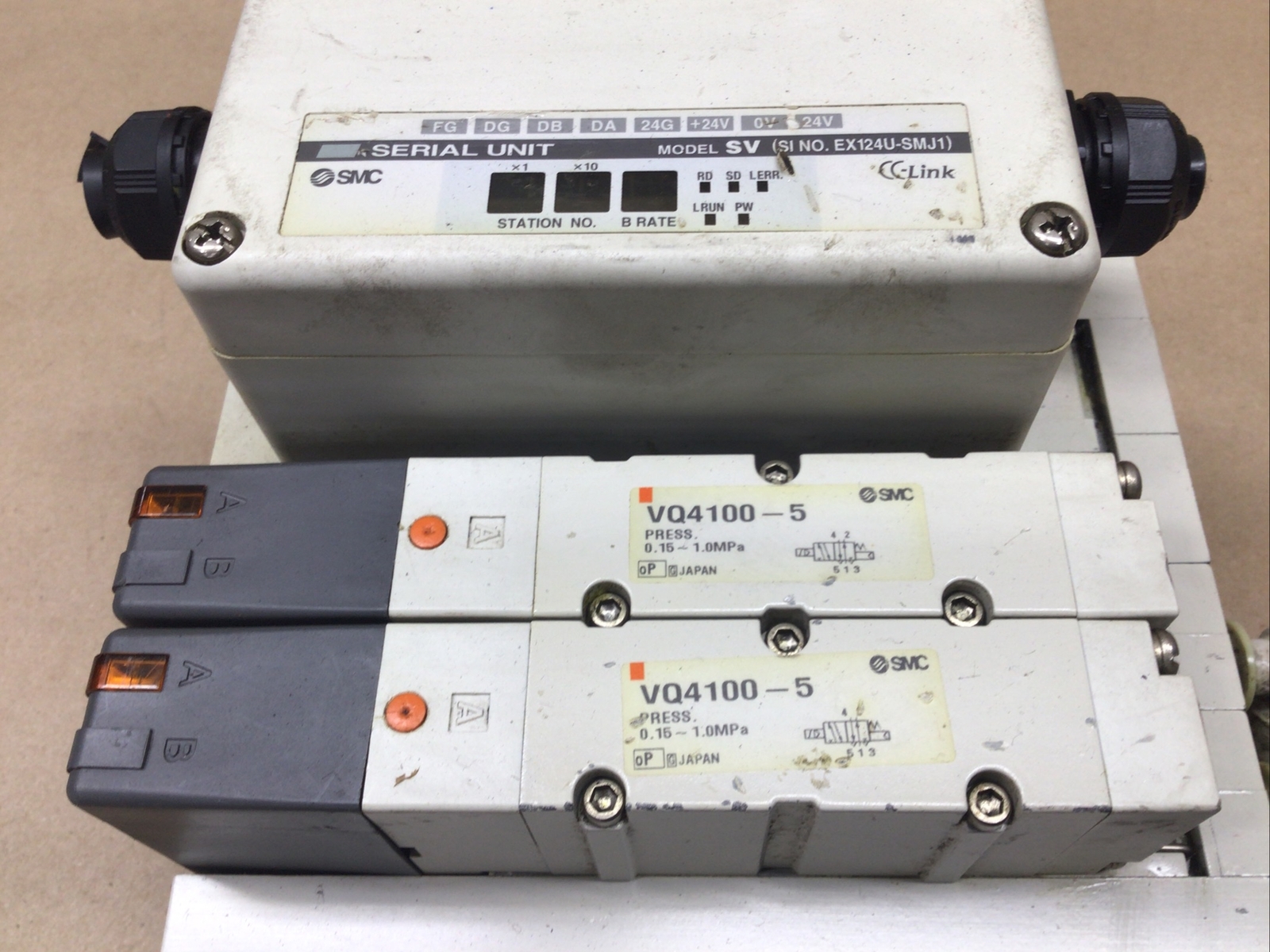 SMC CC-LINK EX124U-SMJ1 / VVQ4100-5 Solenoid Valve #88A9PR2 | eBay