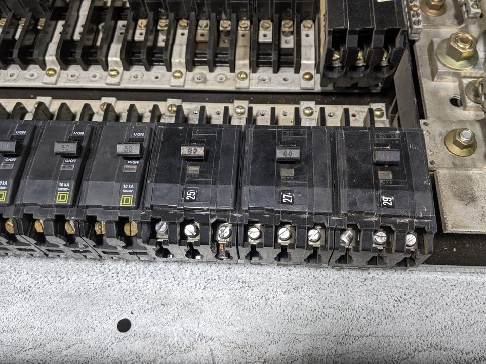 Square D NQOB Panelboard 400 AMP 120/208V 3 Phase 4W 42 Space Box MH53 ...