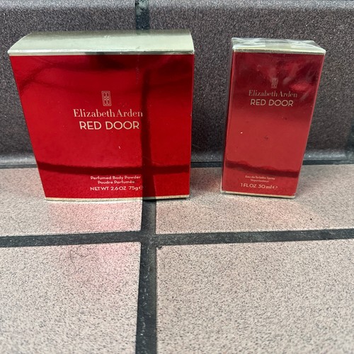 RED DOOR by Elizabeth Arden Eau De Toilette Spray 1 oz/body Powder 2 ...