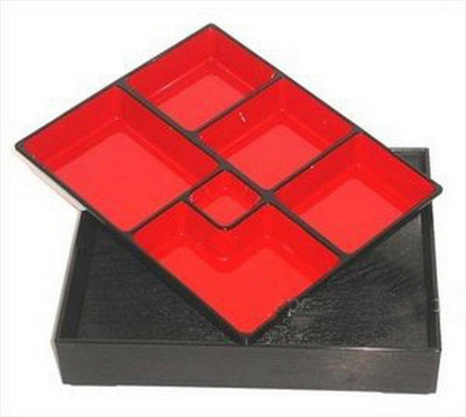 1591, Red and Black Japanese Traditional Plastic Lacquered Lunch Bento ...