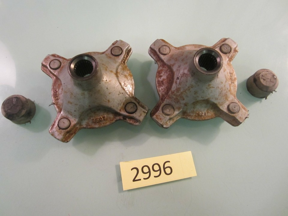 03 KAWASAKI PRAIRIE 360 KVF360 4X4 PAIR REAR AXLE WHEEL HUBS STUDS LEFT ...