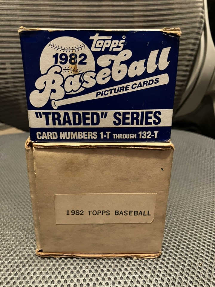 1982 Topps Traded Baseball Complete Set w/ Cal Ripken & Topps Regular ...