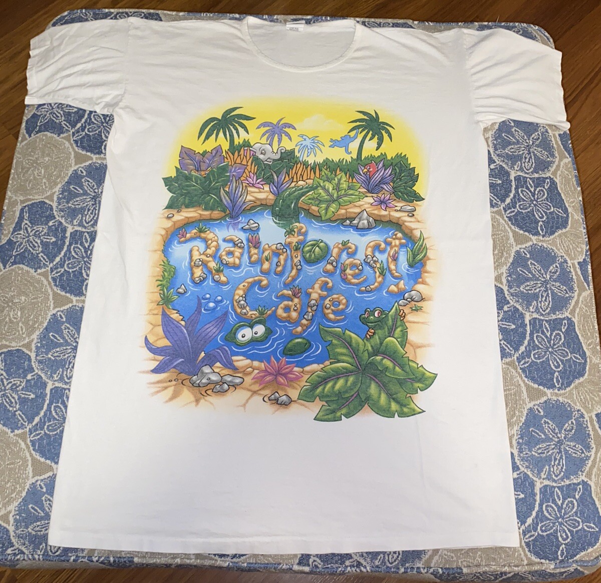 Vintage Rainforest-Cafe Art Sleeper Shirt OSFA Nature… - Gem