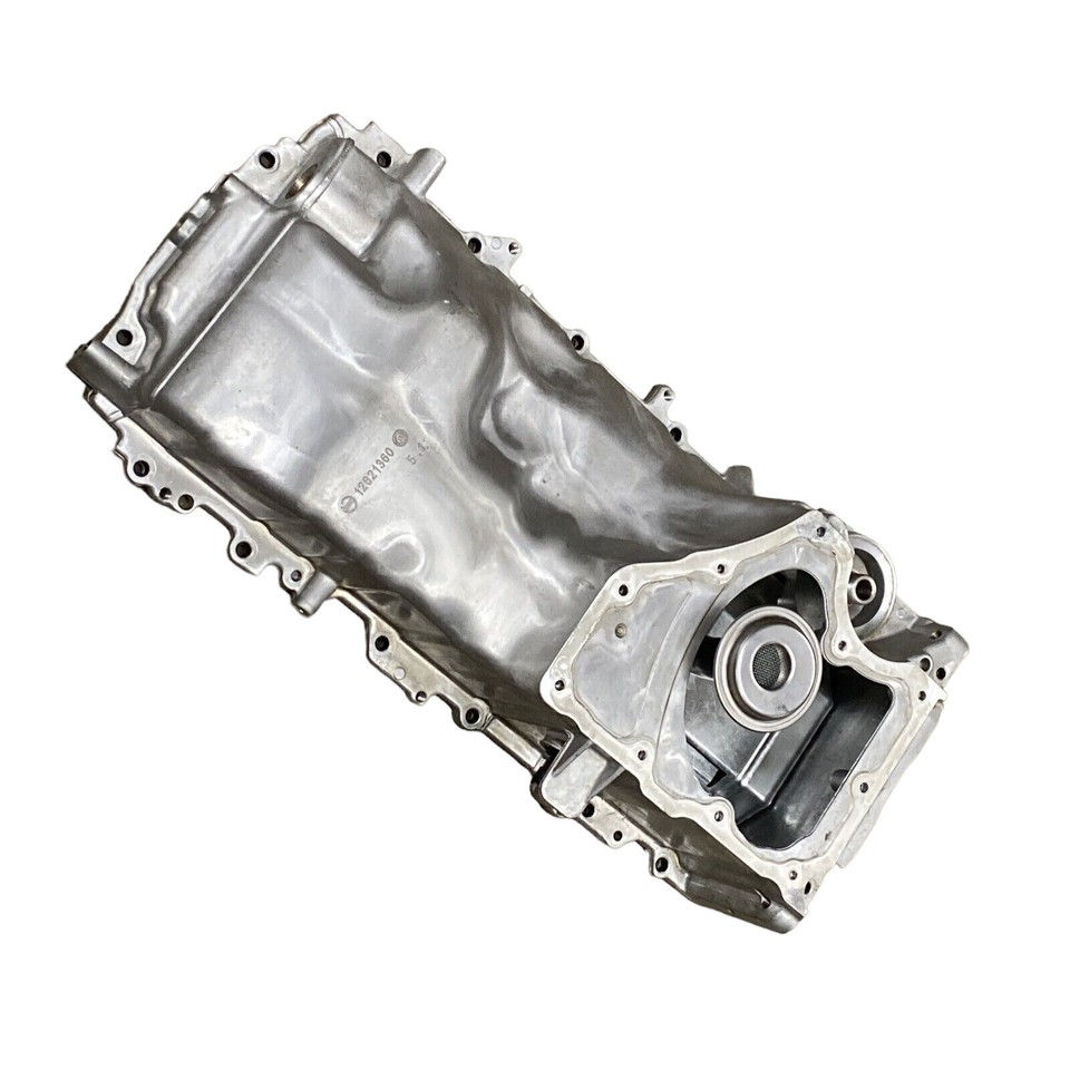 GM UPPER OIL PAN SUBURBAN TAHOE SILVERADO SIERRA 2015 - 2020 12621360 ...