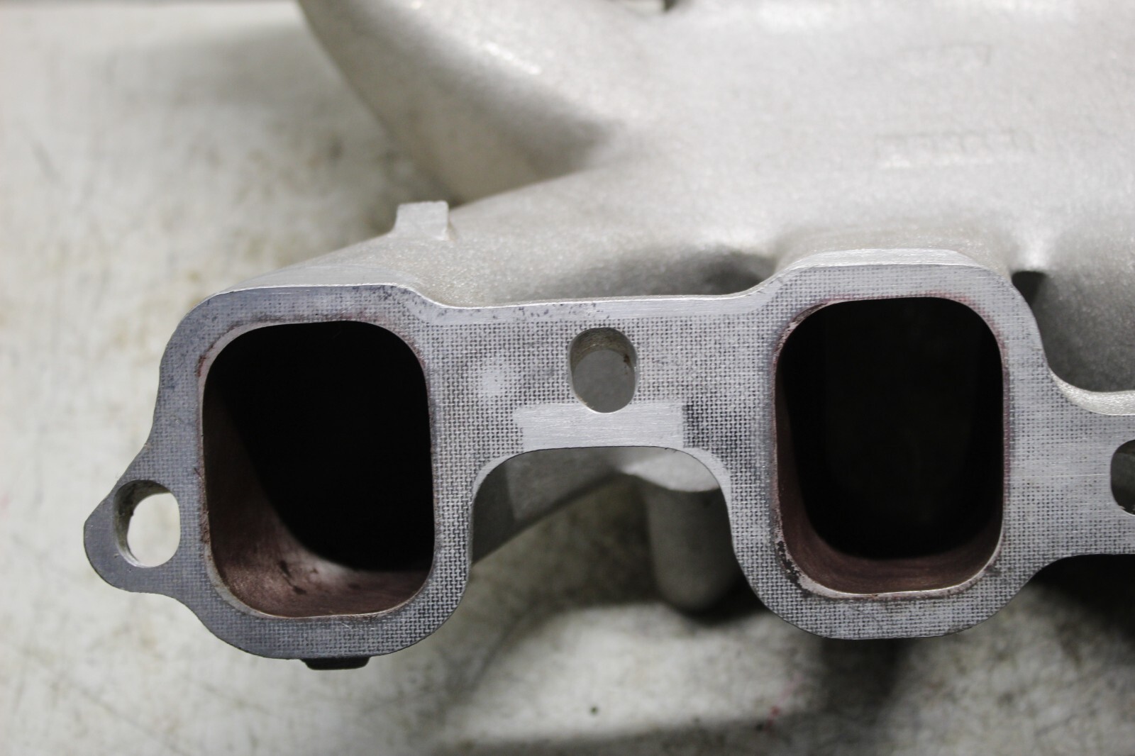 SB2 Edelbrock intake 2982 ump asa arca nascar dirt late model drag ...