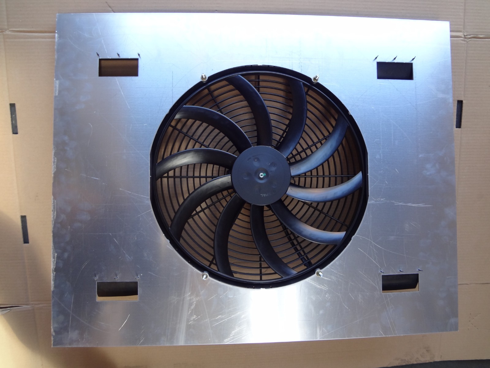 Universal Alloy Aluminium Fan Shroud & for Spal 16" Spal 3000CFM +4 air ...