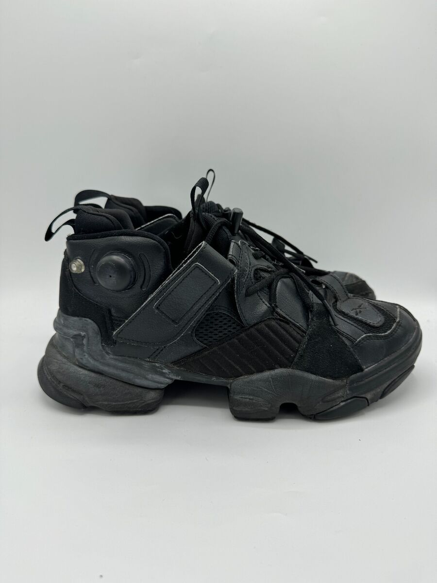 Size 9 - VETEMENTS x Reebok Genetically Modified Pump Black Size 9 - VETEMENTS x Reebok Genetically Modified Pump Black