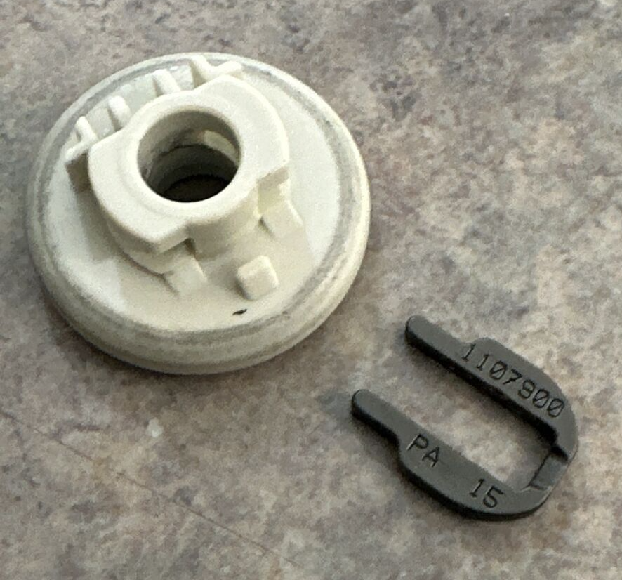 Miele dishwasher - Top Rack Basket Rail Side Roller & Locking Clip (KN ...