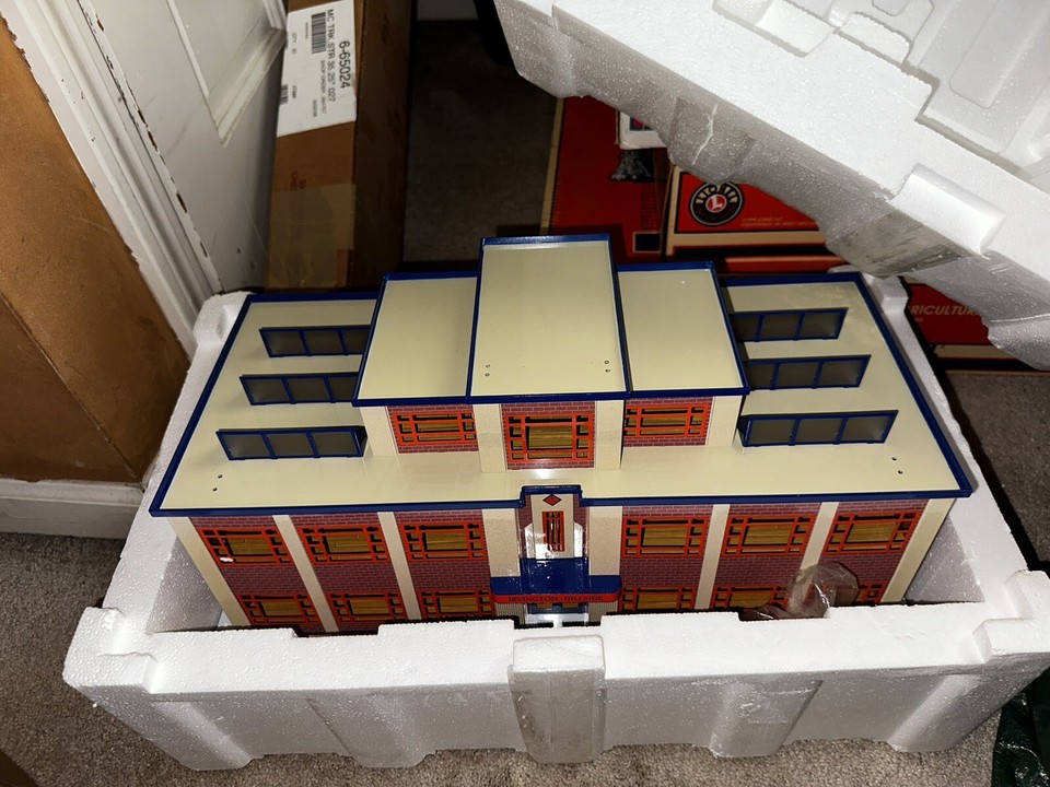 Lionel 6-32905 Lionel Trains Irvington Factory NIB 23922329059 | eBay