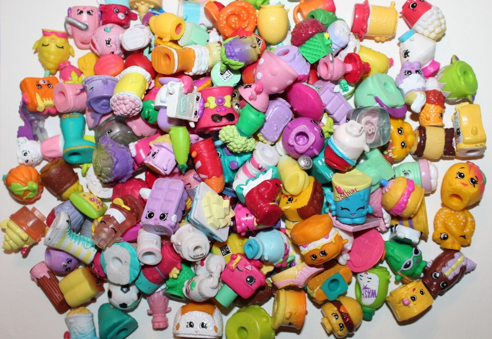 SHOPKIN Collectible Set (9) Random Shopkins LOT Mixed No Duplicates ...