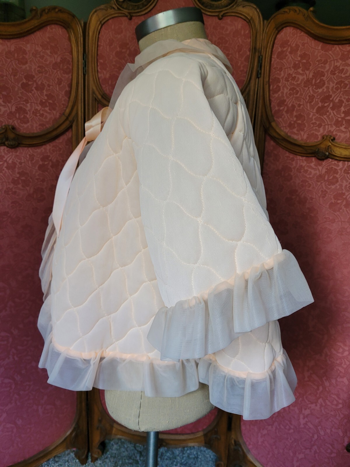 Vintage 1960s Fluffy Peach Boudoir Jacket Nightgown J… - Gem
