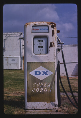 DX gas pump Perry Oklahoma 1980s Historic Old Photo | eBay Australia