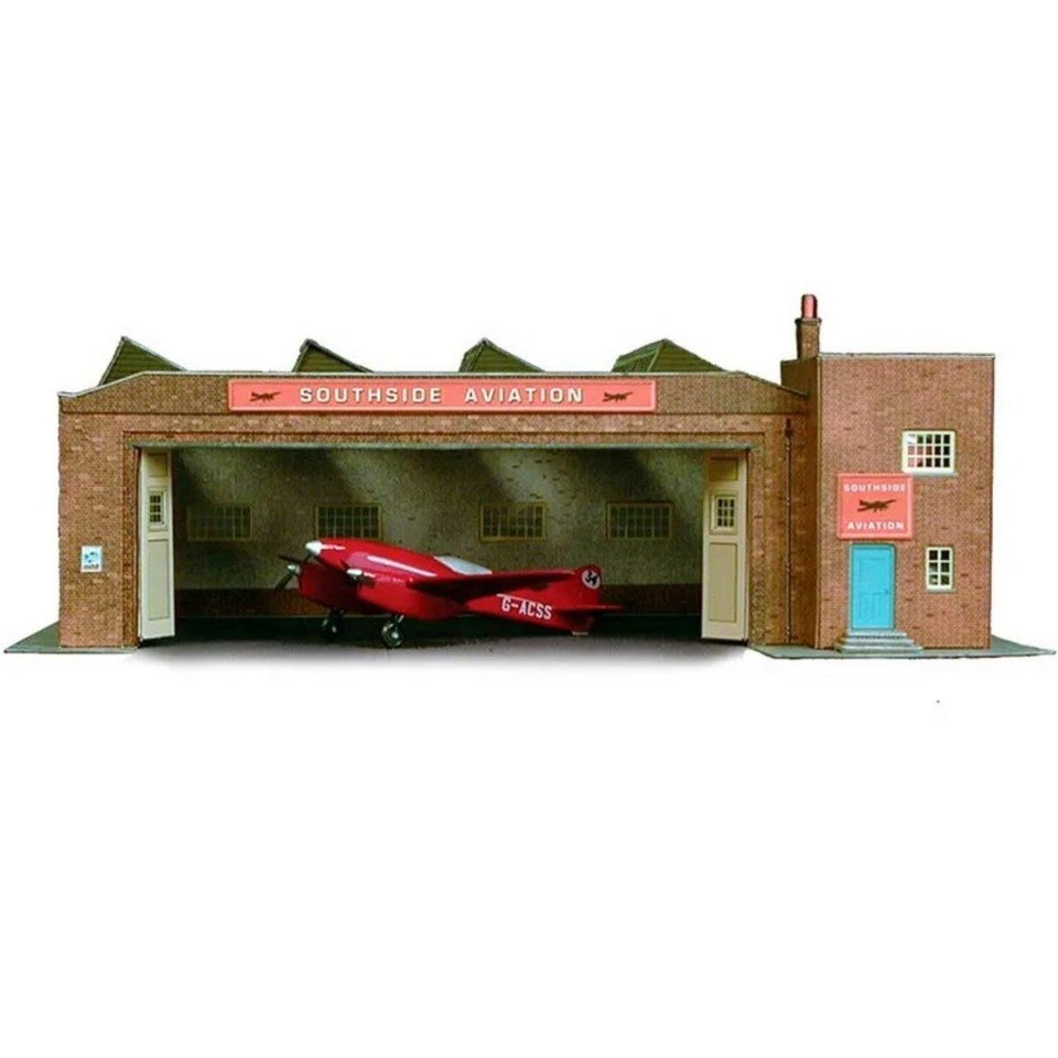 Superquick OO Gauge B34 Bus Depot / Fire Station / Hanger Card Kit ...