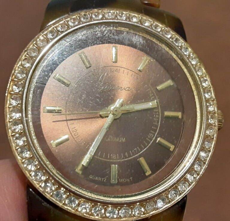 Geneva Platinum No. 9157 Stainless Steel Back Quartz Movement Acrylic ...