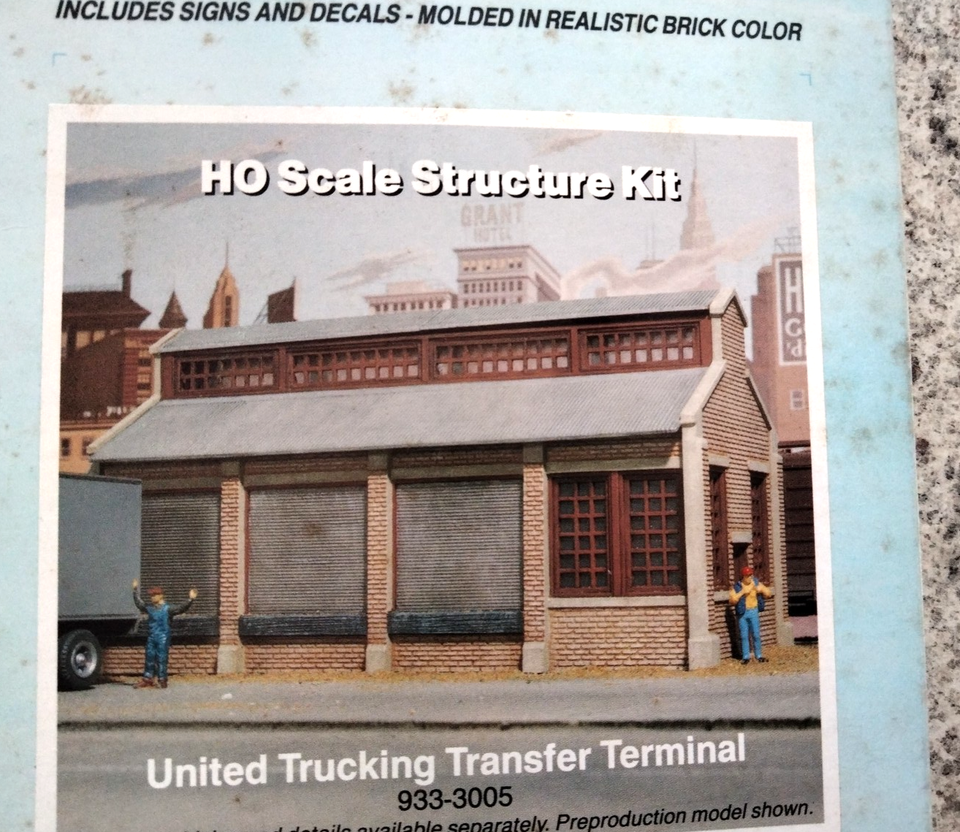 Wathers HO Cornerstone United Trucking Transfer Terminal Model Kit 933 ...