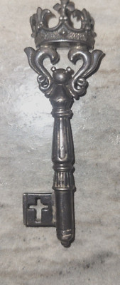 *RARE*Monarch Crown Royal Skeleton Key Charm Pendant in 925 Sterling ...