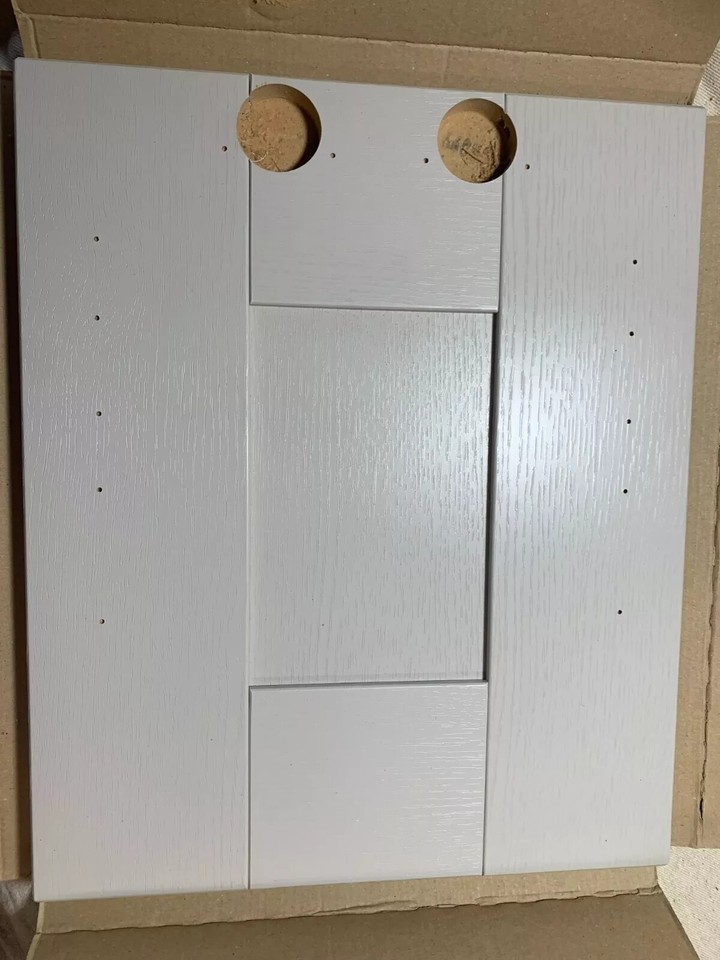 Howdens Discontinued Fairford Cashmere Kitchen Range | eBay UK