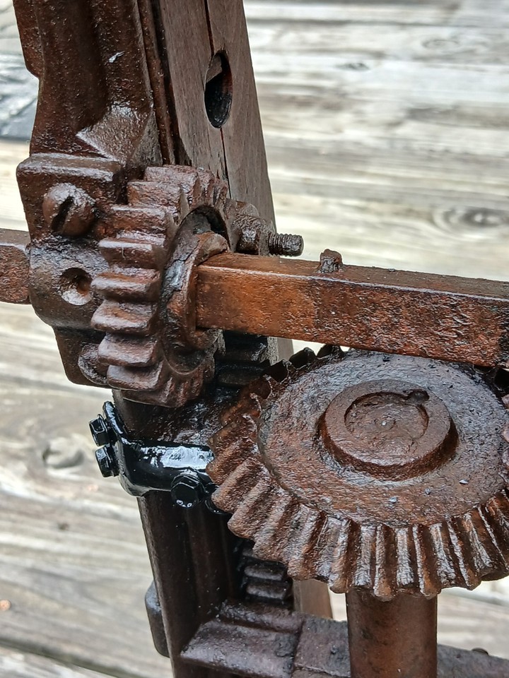 Antique Barn Beam Timber Frame Auger Drill Hand Crank 25"T 27"D AWESOME ...