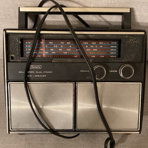 Vintage Sears AM/FM Air Police Weather Radio Model No.174 (174.22470400 ...