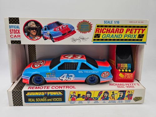 NOS Richard Petty STP #43 NASCAR Grand Prix Sounds of Power 1/25 Remote ...