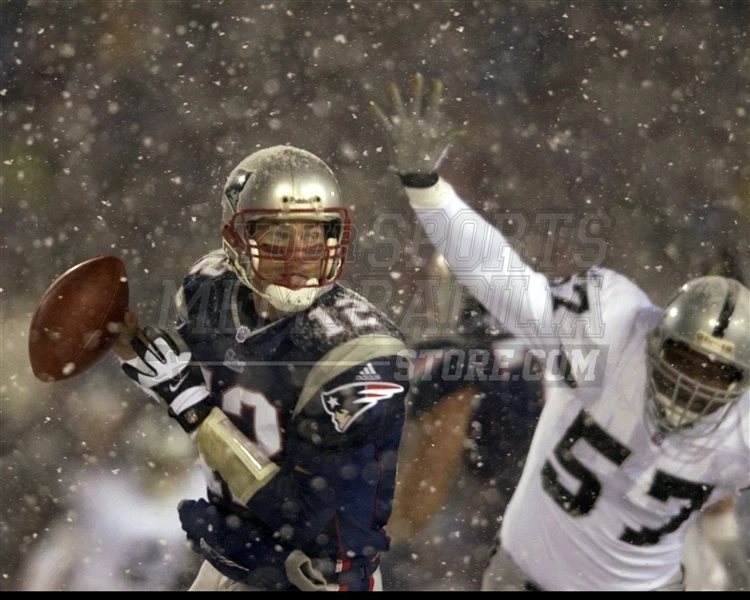 Tom Brady Patriots Snow