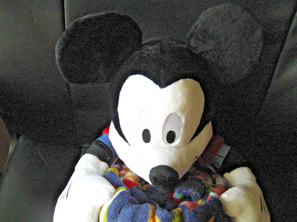 Disney Mickey Mouse Buddy & Throw 21" Plush Full Size Christmas Throw ...