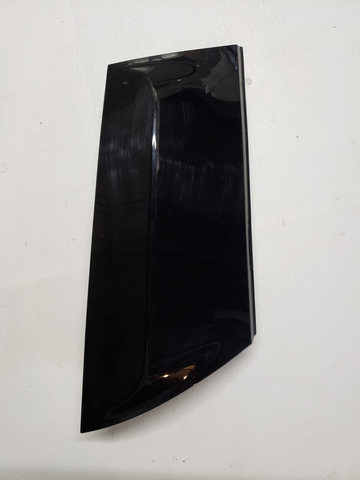 2018-2020 FORD ECOSPORT REAR QUARTER PILLAR MOLDING COVER TRIM R58 RH ...