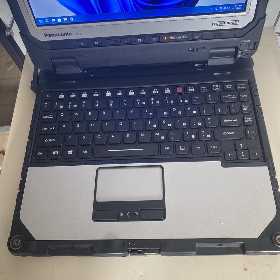 Five Panasonic CF-33 i7-7600U@2.8GHz 16GB/256 SSD/GPS/bar code/2 ...