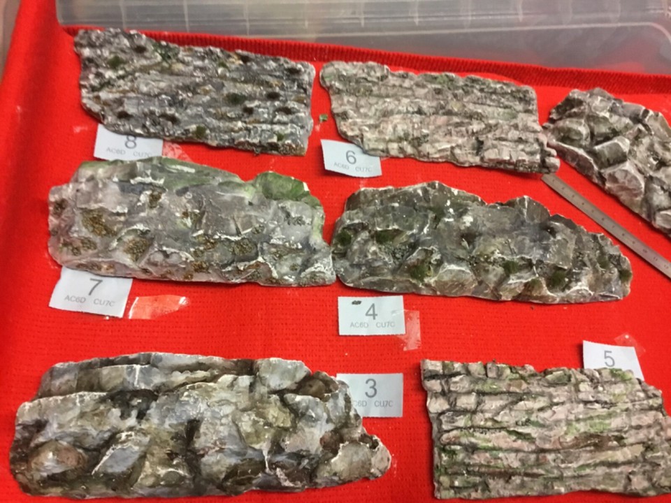 Custom Painted rocks for Diorama, model railways, Role playing ...