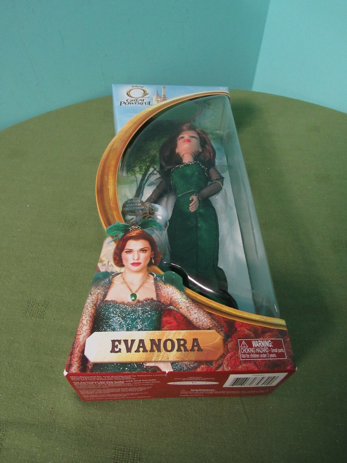 Disney 75641 Oz The Great and Powerful Evanora Collectible Doll 30205 ...