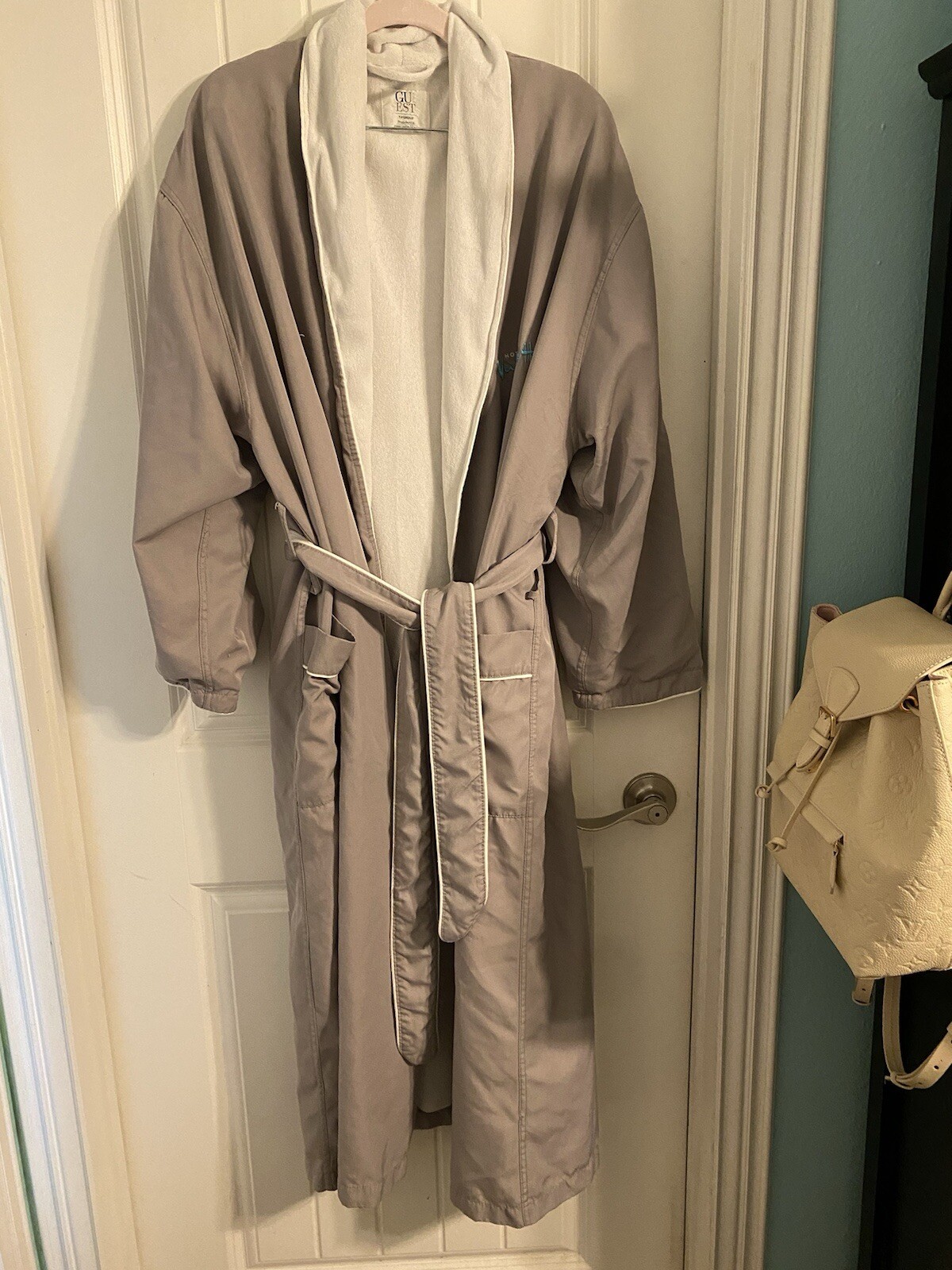 Hotel Valley Ho Luxury Spa Robe - Gem