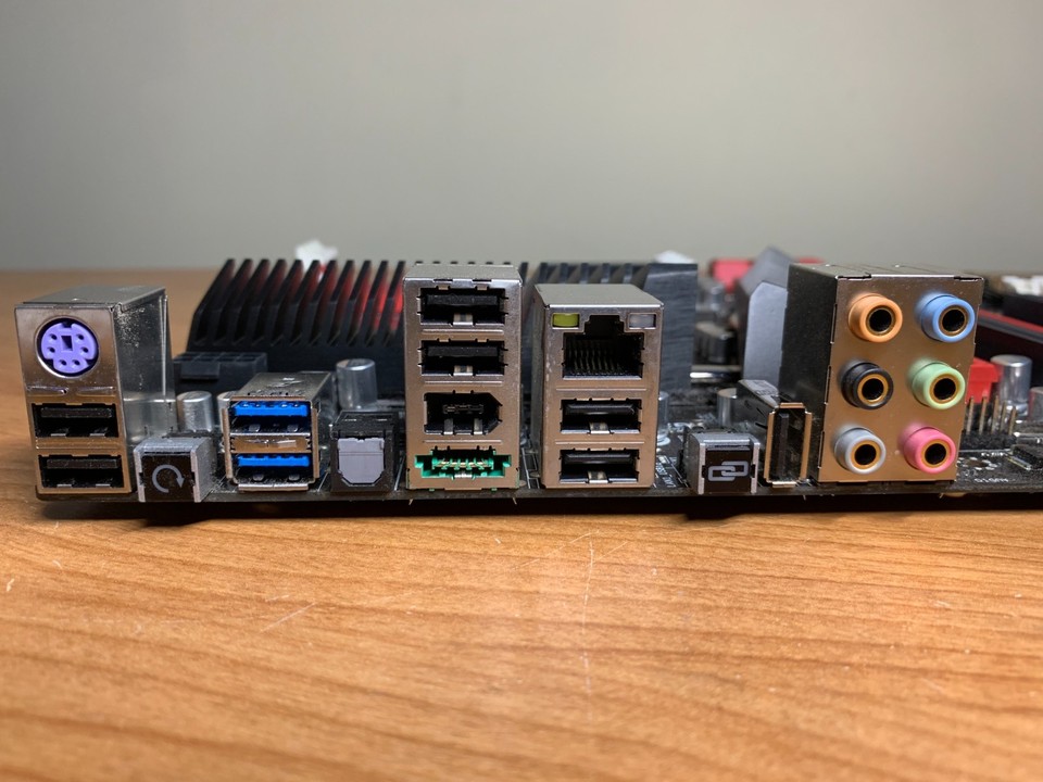 ASUS Crosshair IV Formula Motherboard AMD AM3 Socket with IO Shield ...
