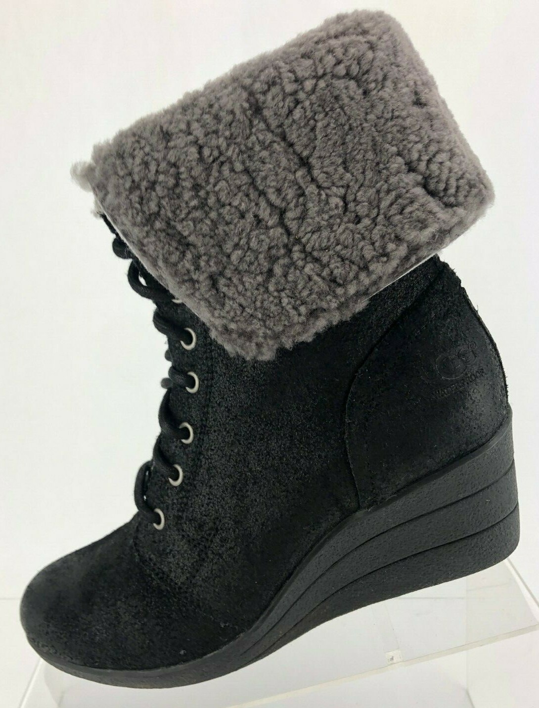 UGG Australia Winter Boots Zea Lace Up Black Shearling Wool Foldover ...