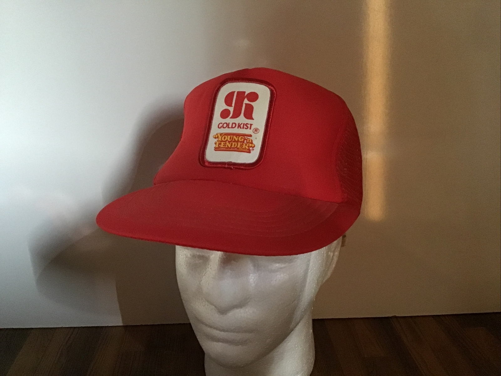 Vintage Gold Kist Young n Tender Foam Front Five Pane… - Gem