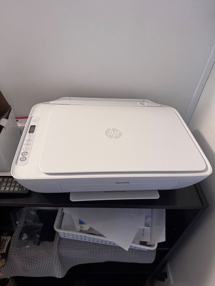 HP DeskJet 2852e Wireless All-in-One Color Inkjet Printer, Scanner ...