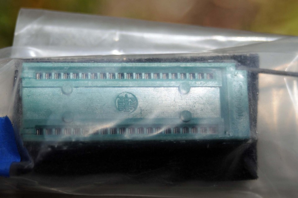 Ref7A Textool Socket ZIF 40 POS GOLD 15.9mm Spacing | eBay